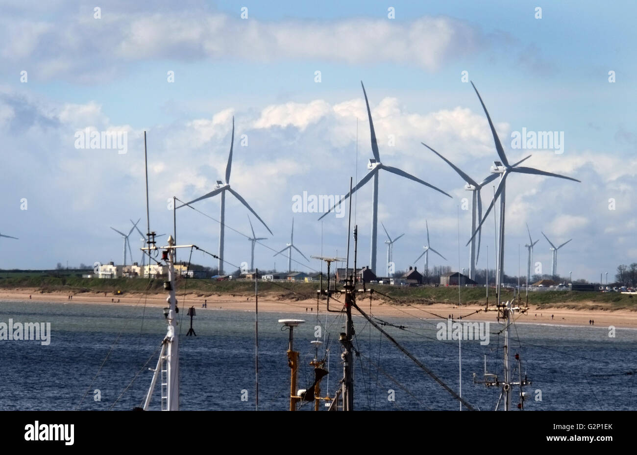 Wind turbines on the east coast of the UK Stock Photo - Alamy