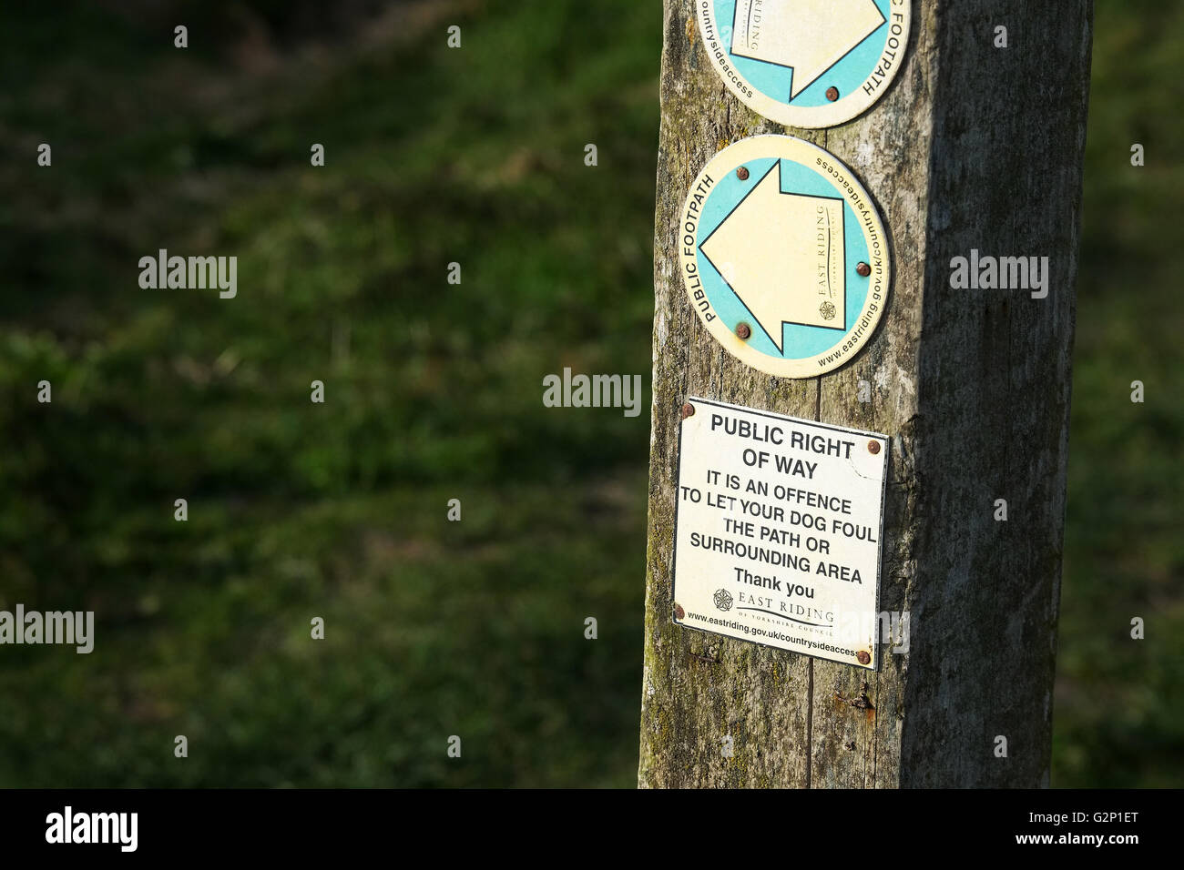 Direction sign signs hi-res stock photography and images - Alamy