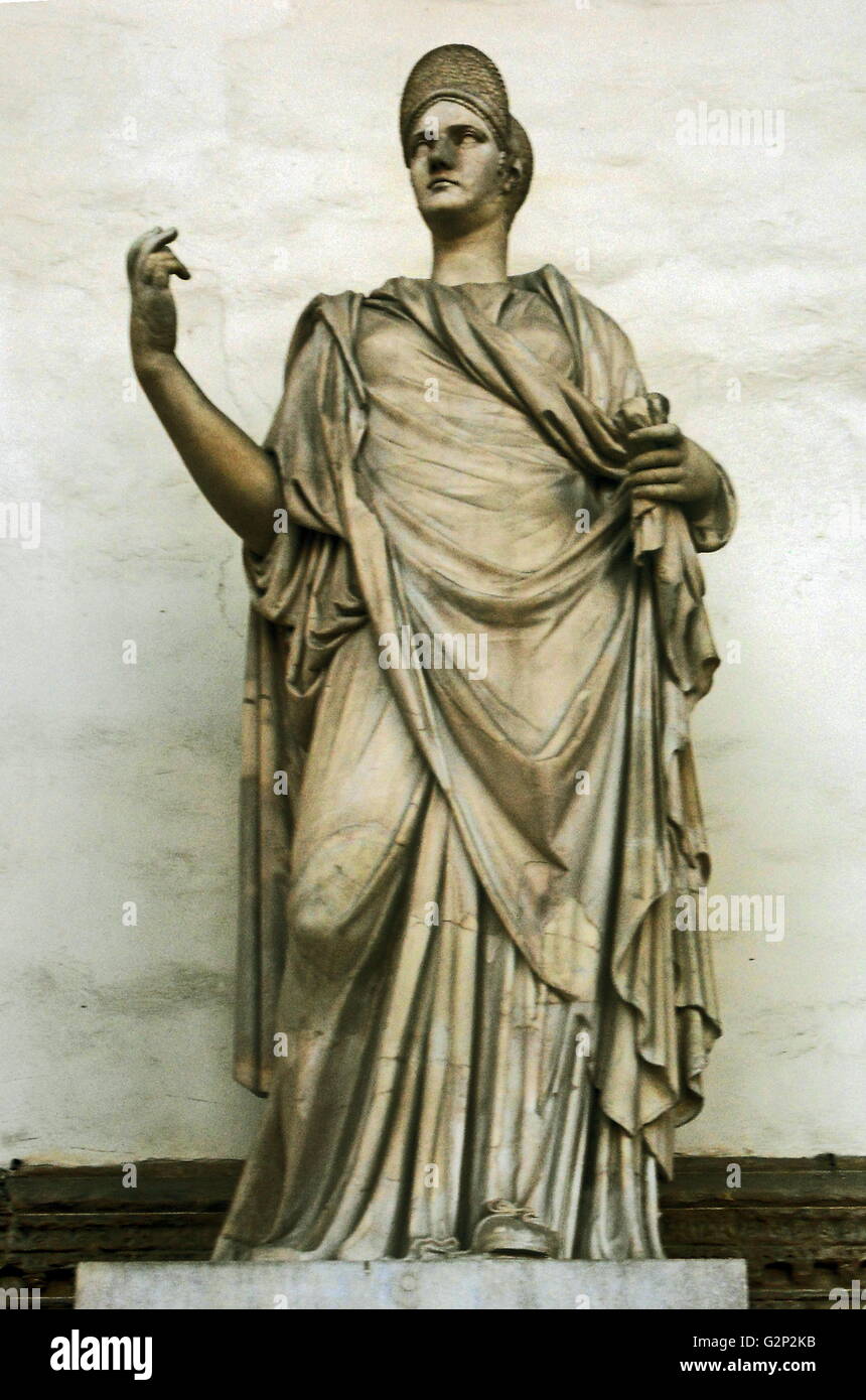 One of five marble female statues at the back of the Loggia della ...