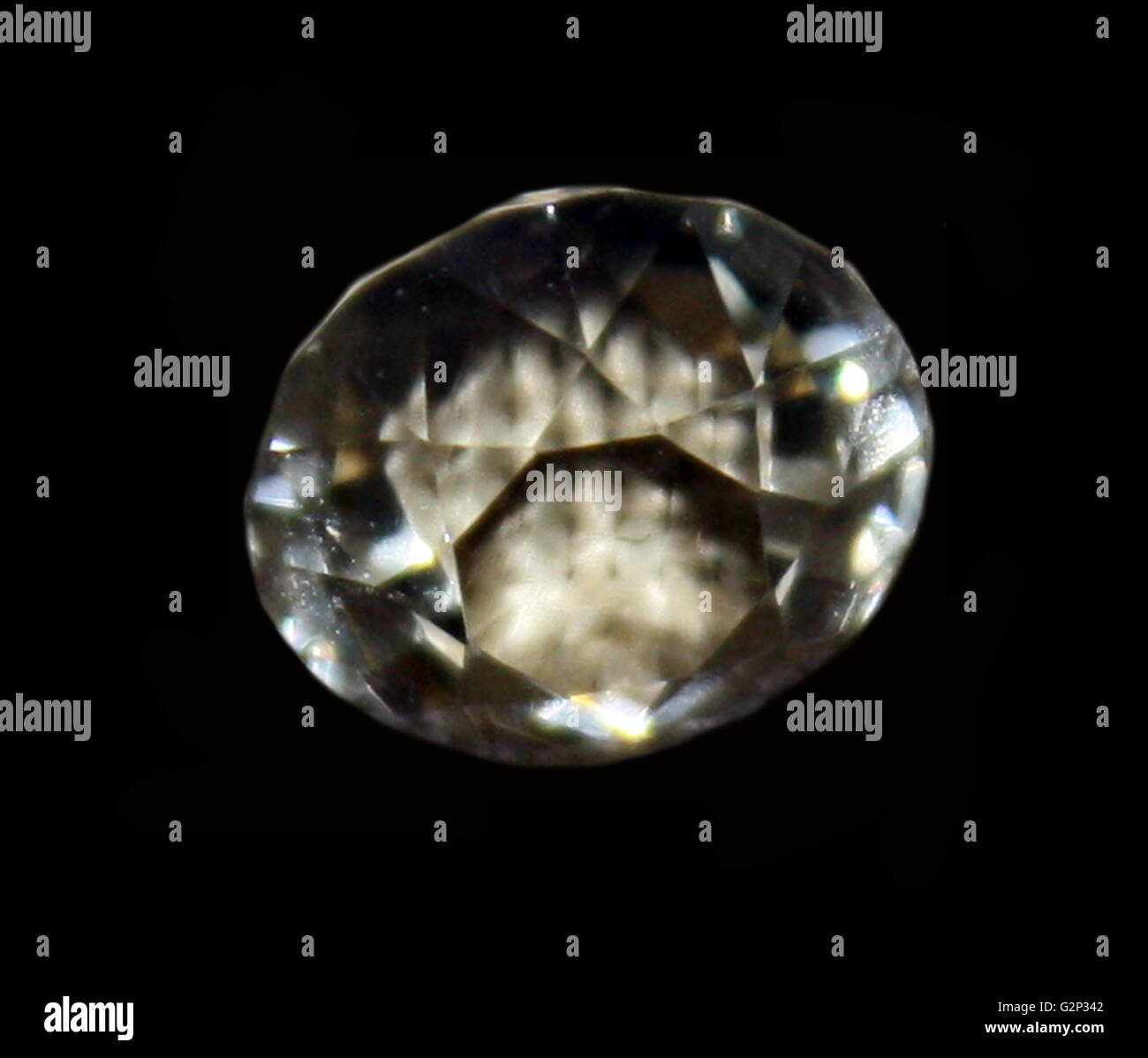 Diamond gem circular with brilliant cut from tsarasaotra hi-res stock ...