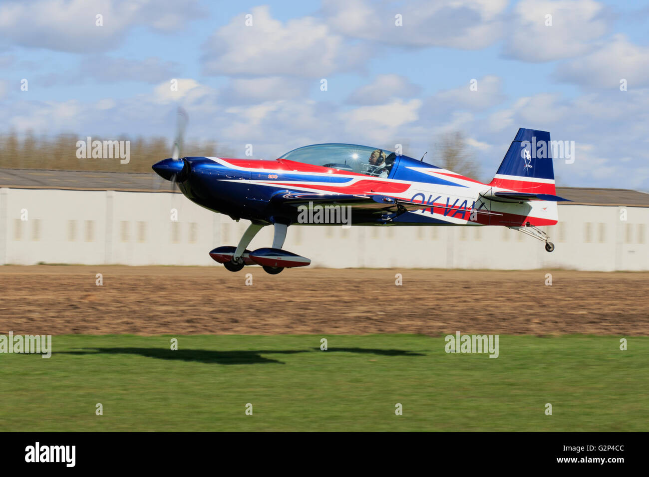 Extra flight hi-res stock photography and images - Alamy