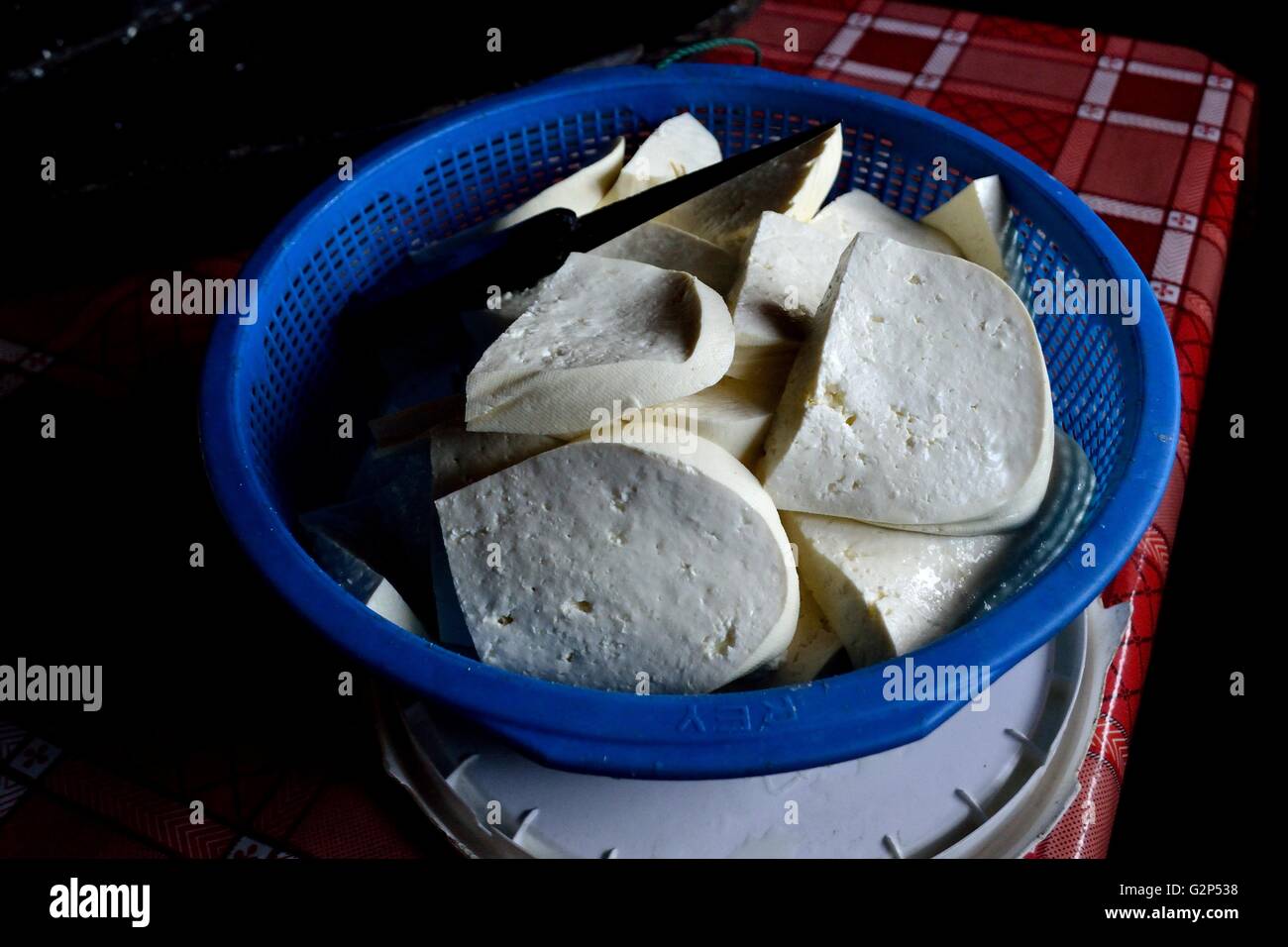 Elaboration of traditional cheese in Sapalache " Las Huaringas ...