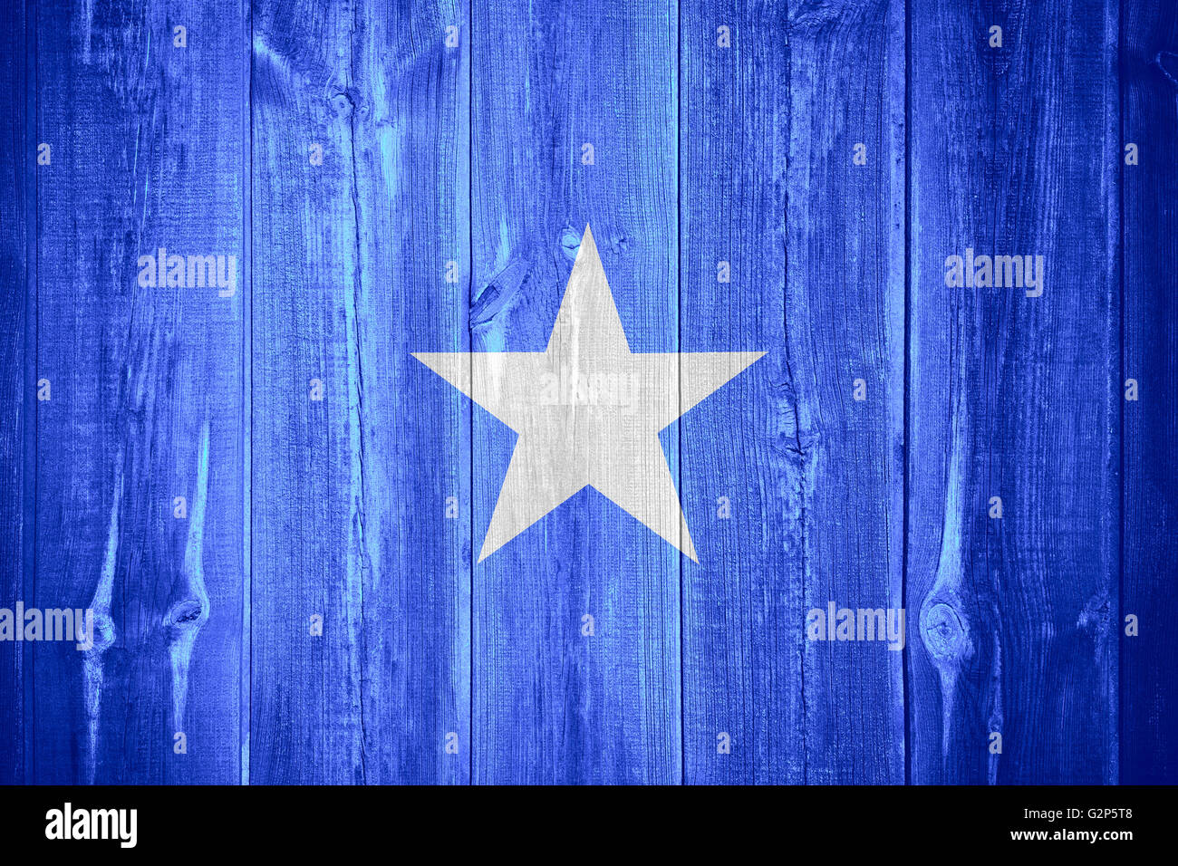 flag of Somalia or Somalian banner on wooden background Stock Photo - Alamy