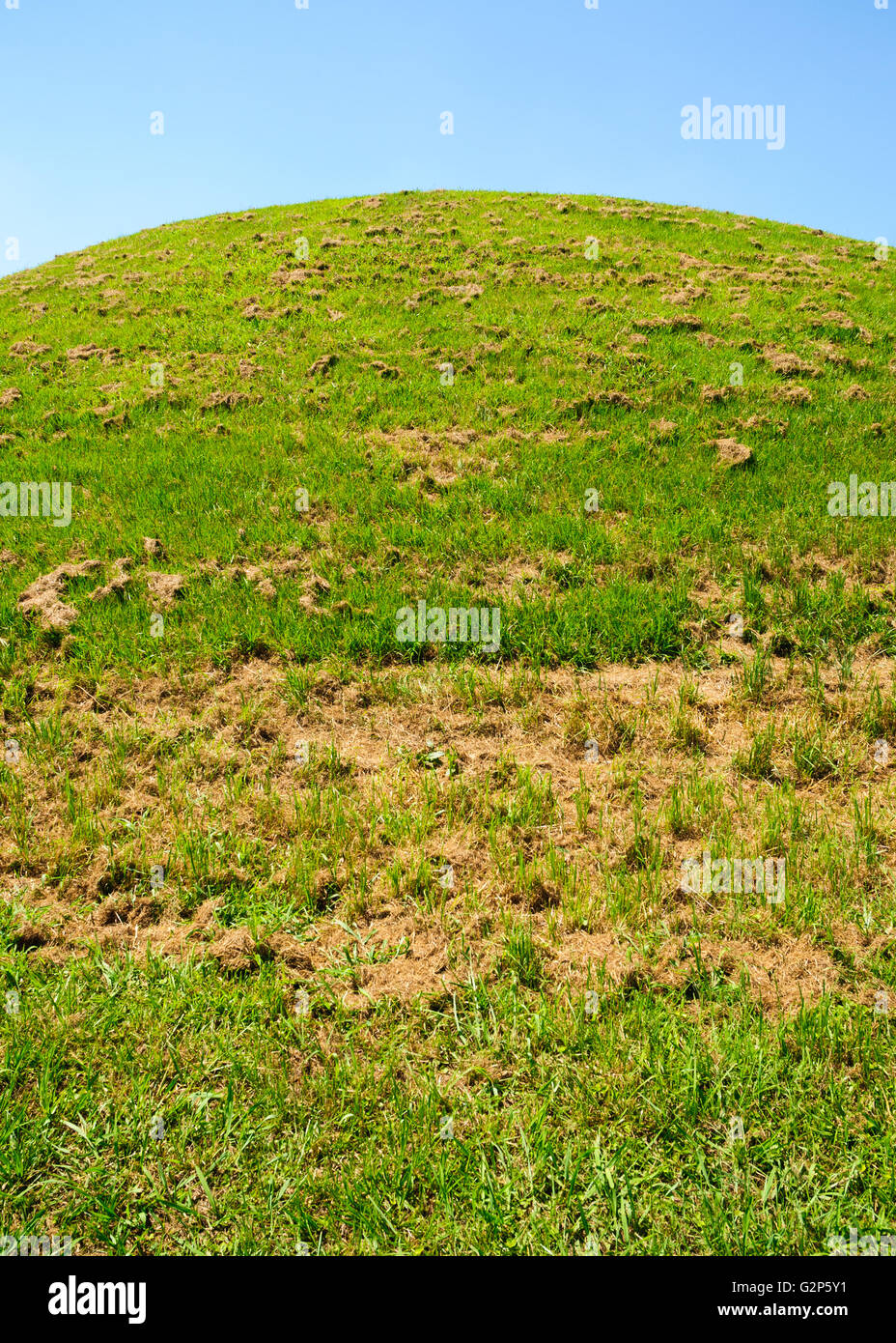 Platform mound hi-res stock photography and images - Alamy
