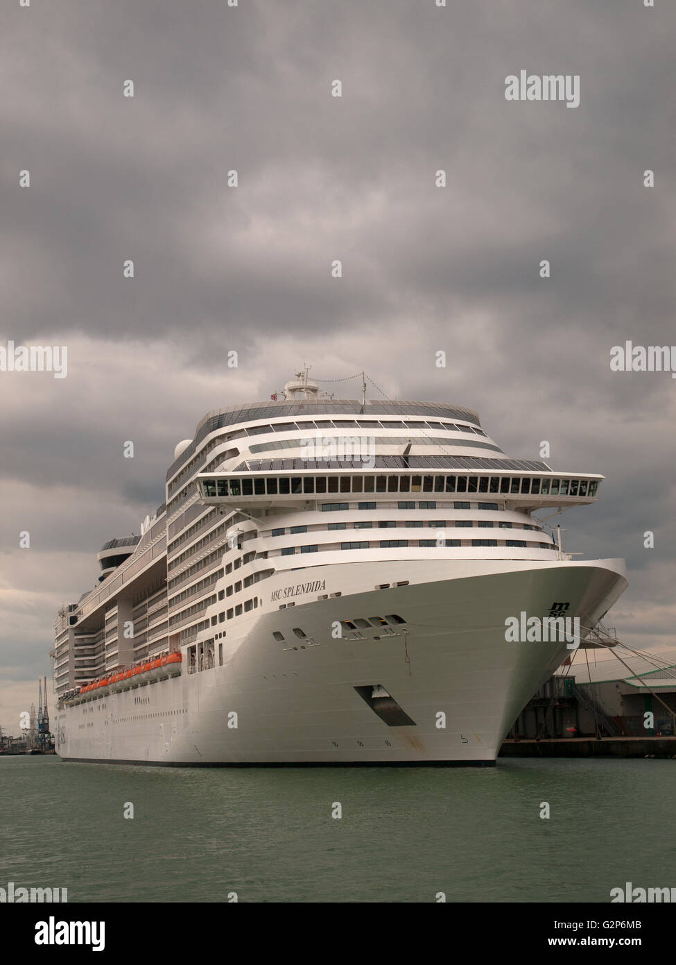 Msc splendida hi-res stock photography and images - Alamy