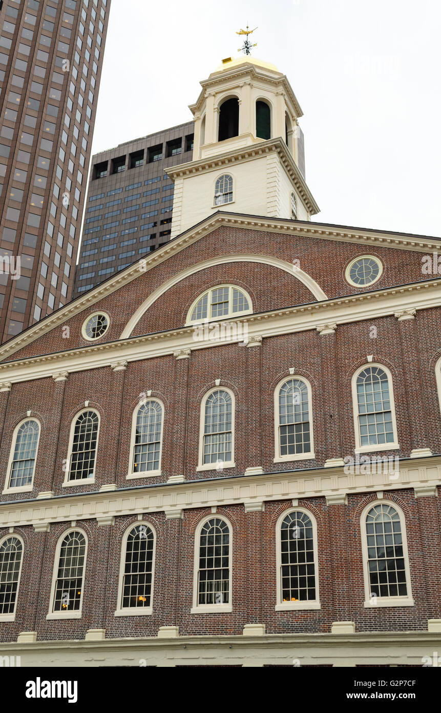 Faneuil hall hi-res stock photography and images - Alamy