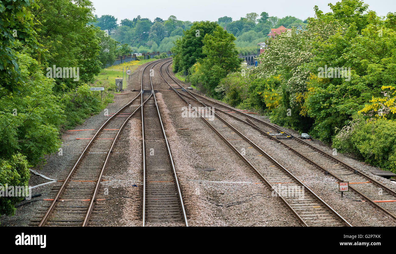 Railway track merging hi-res stock photography and images - Alamy