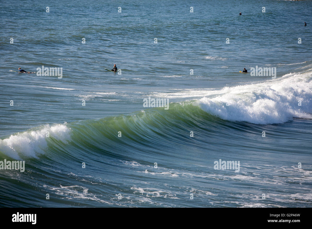 Polzeath surf hi-res stock photography and images - Alamy