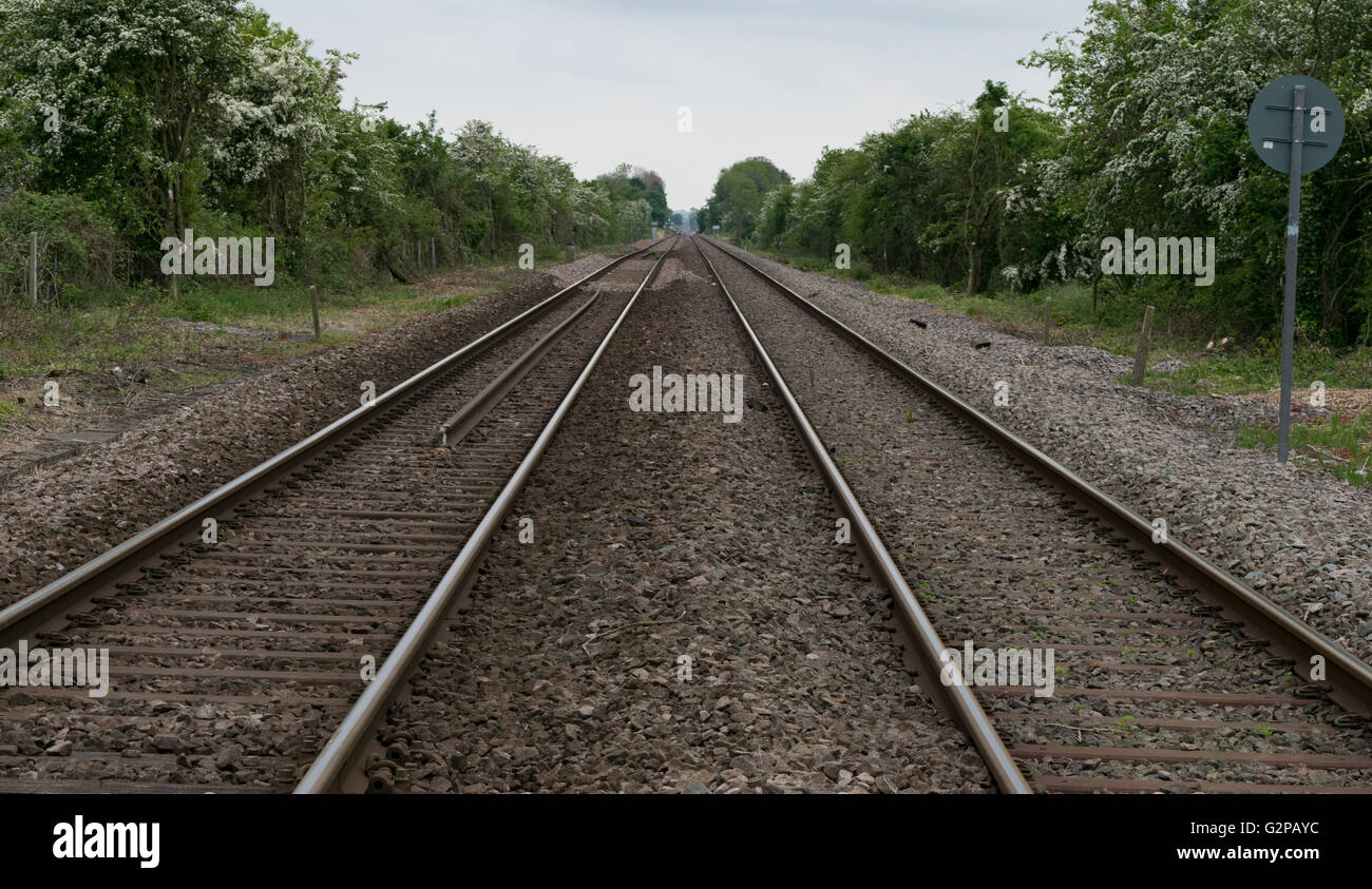 empty railway track Stock Photo - Alamy