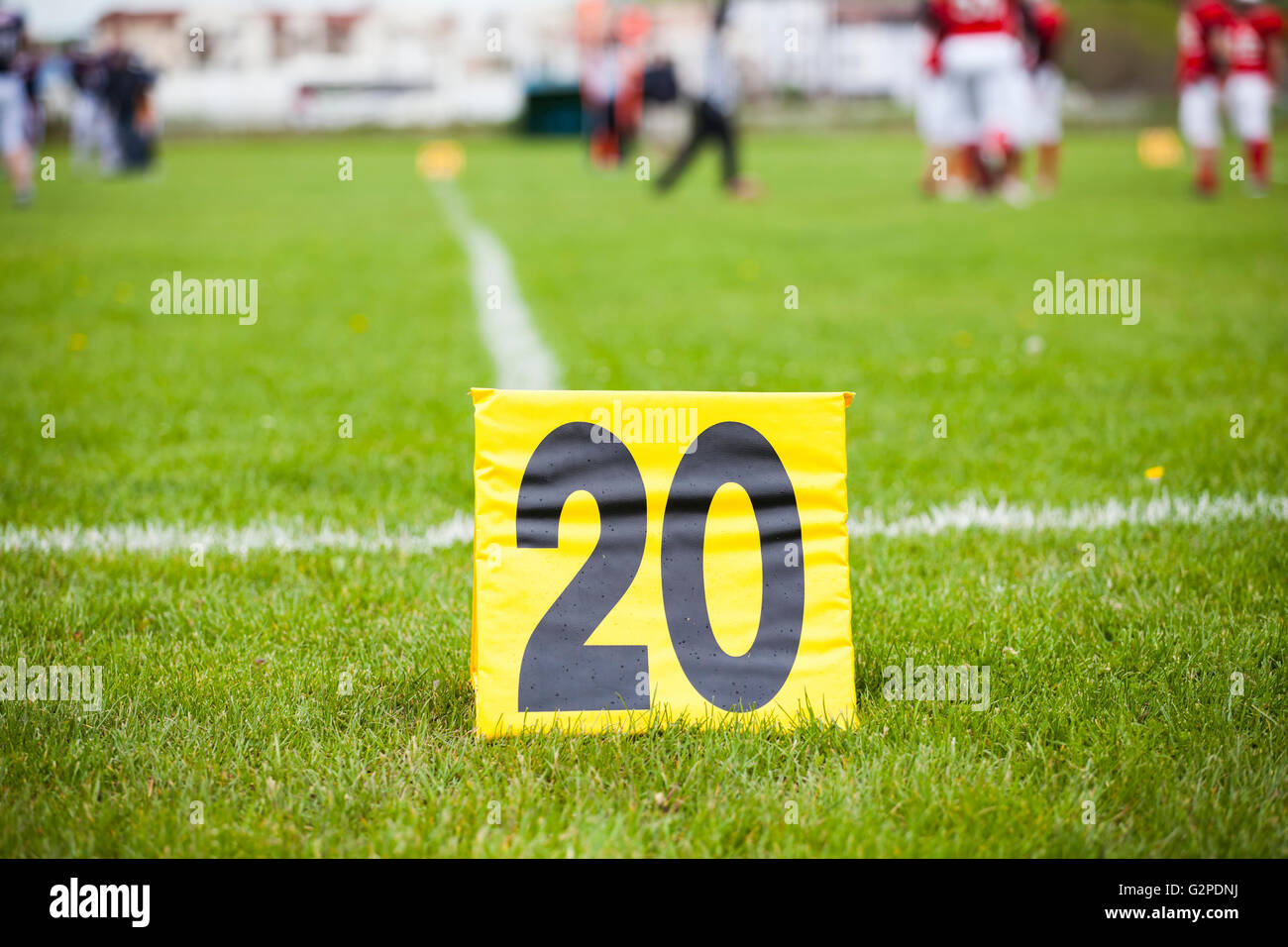 20 yards hi-res stock photography and images - Alamy
