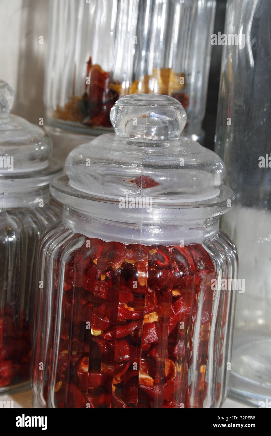 Dehydrated sweet red peppers in glass jars Capsicum Stock Photo - Alamy