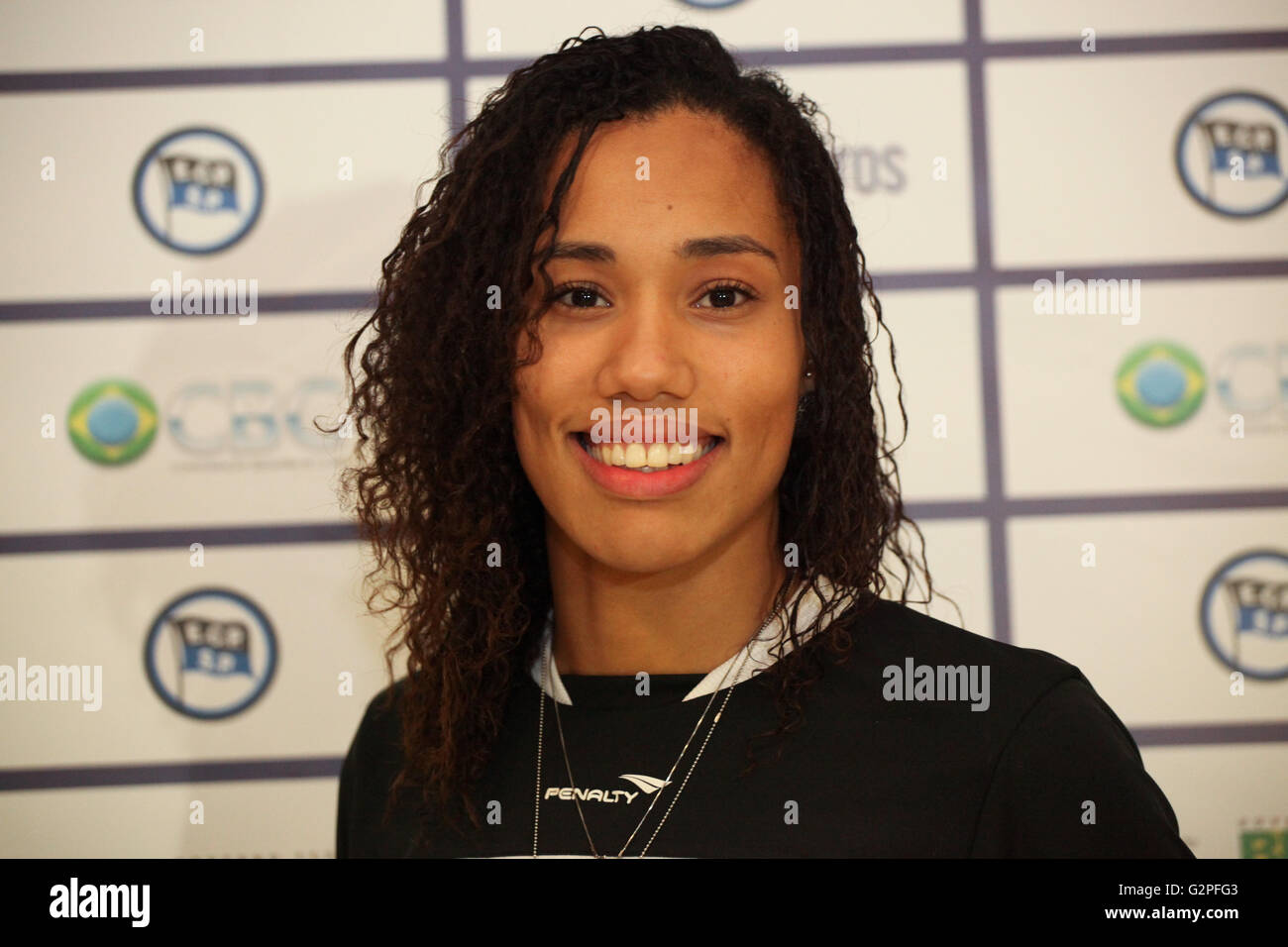 SAO PAULO, Brazil - 06/01/2016: PRESENTATION v?ley FEM EC PINES ...
