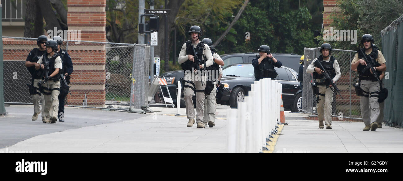 Westwood CA. 1st June, 2016. LAPD SWAT at UCLA after a murder-suicide ...