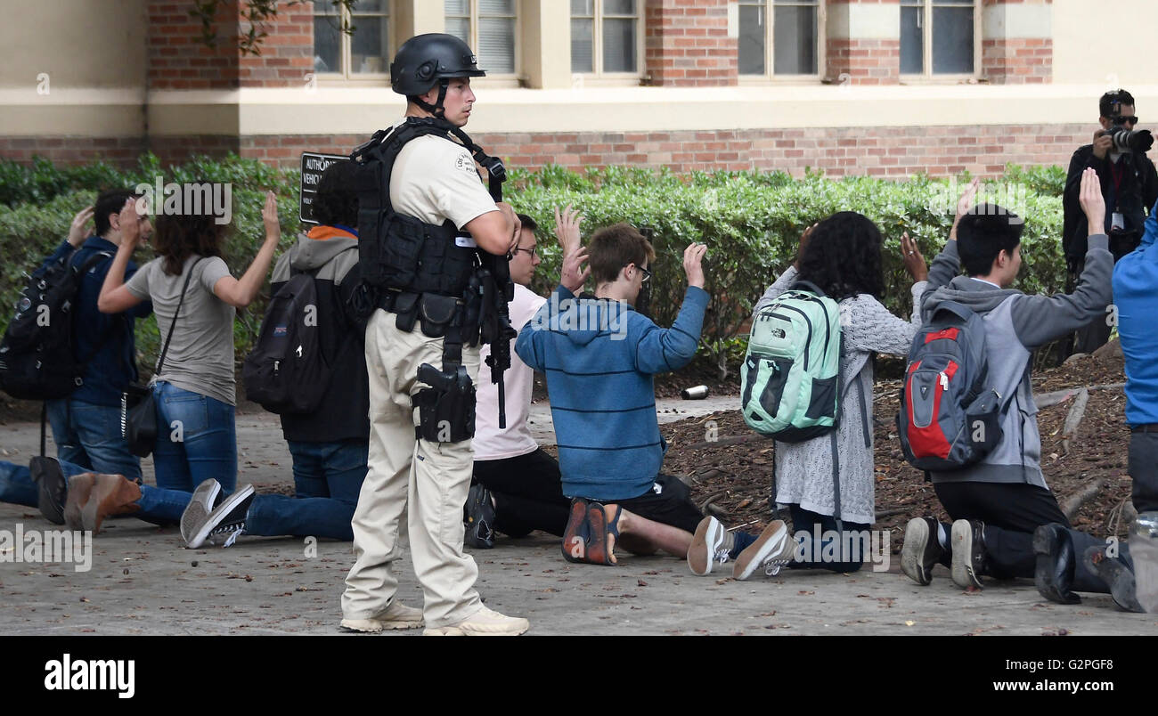 Westwood CA. 1st June, 2016. LAPD SWAT search any student with a ...