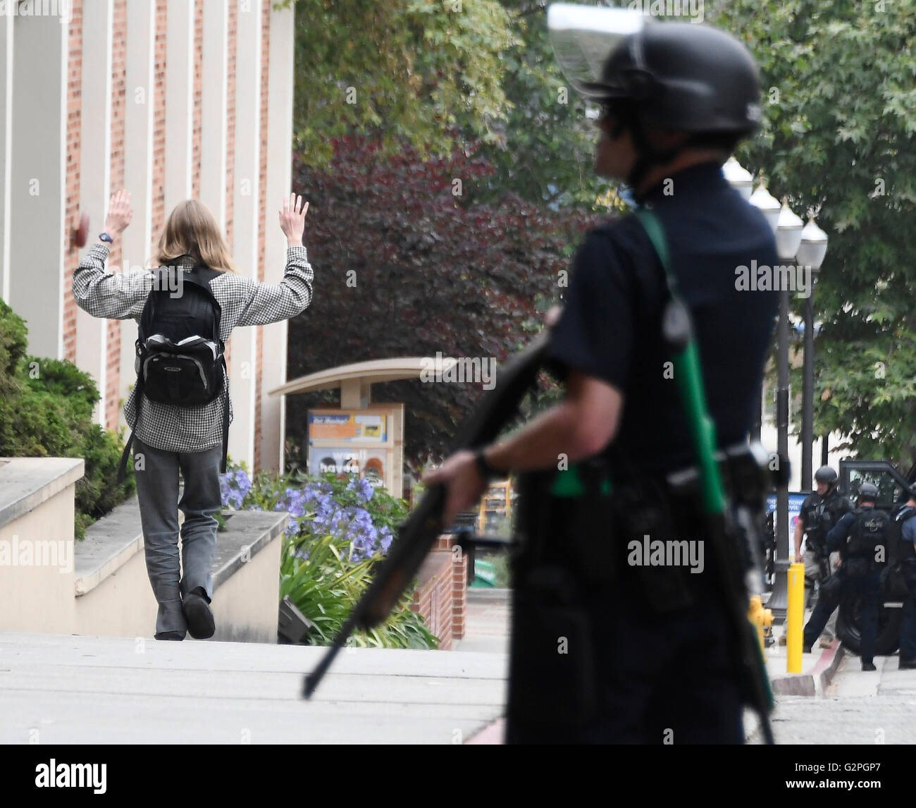 Los Angeles, California, USA. 1st June, 2016. A police officer stands ...