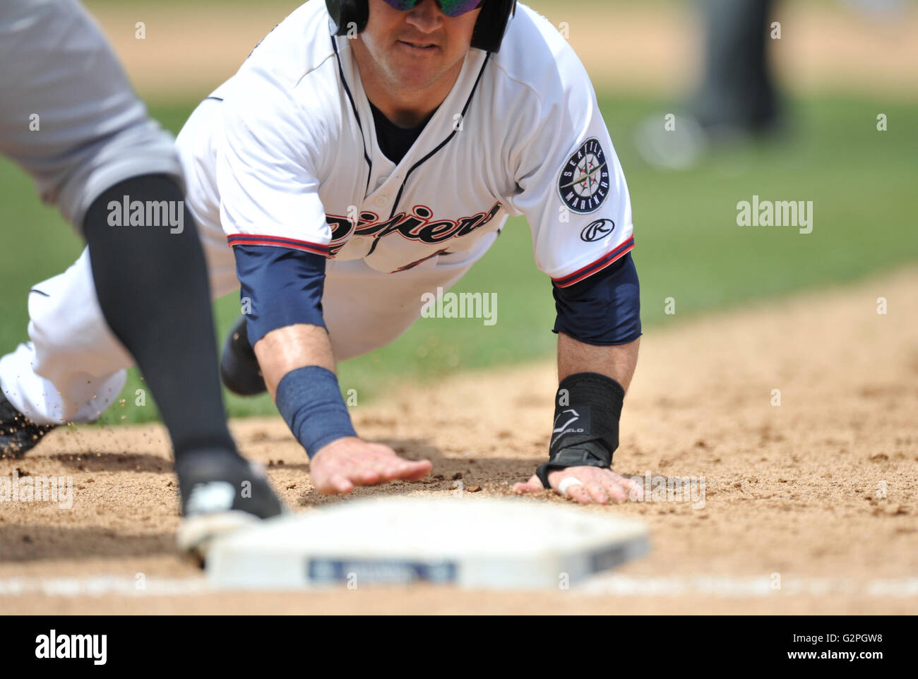 Daniel robertson hi-res stock photography and images - Alamy