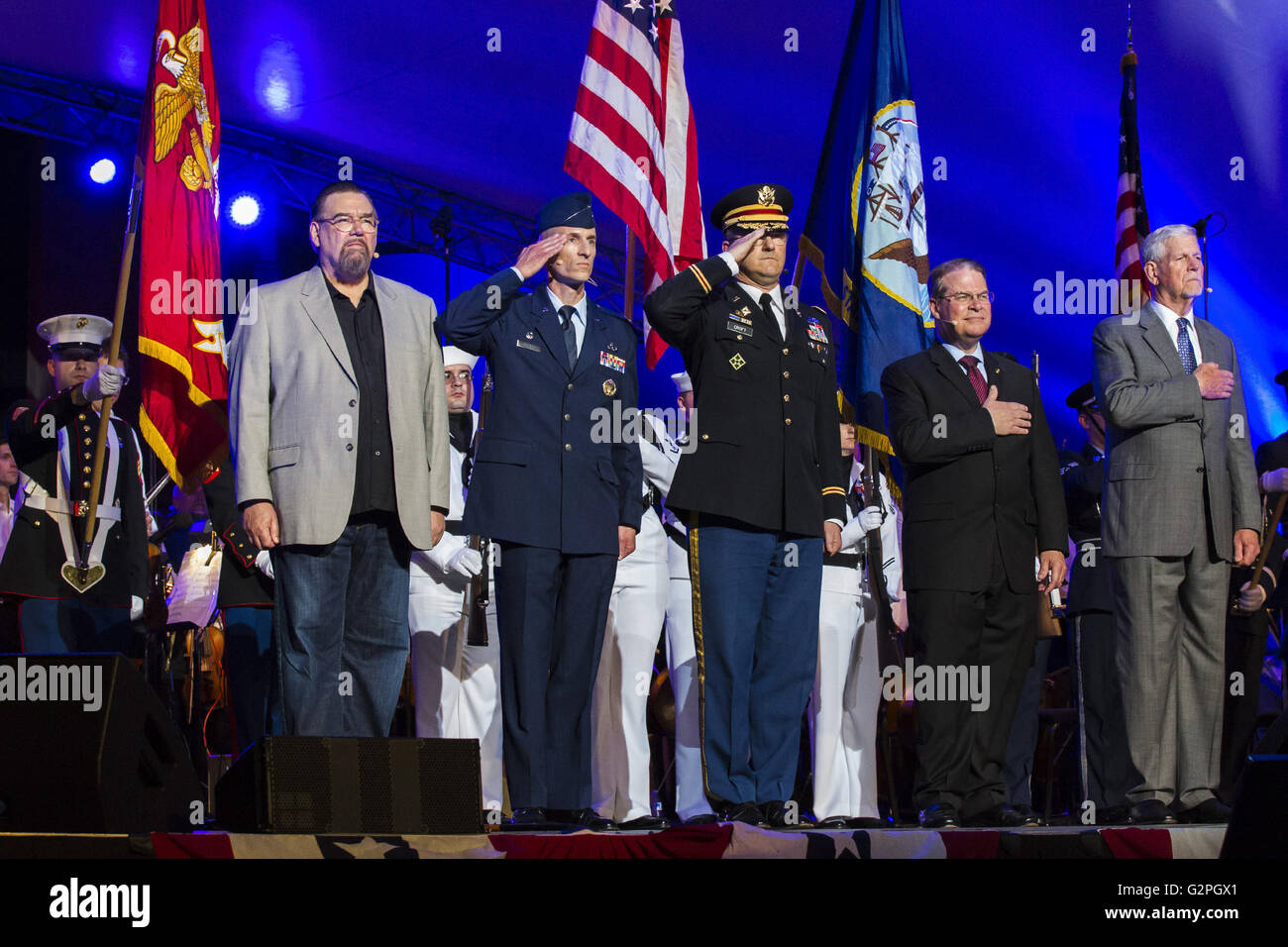 Kansas City, Missouri, USA. 30th May, 2016. Leading the ''Final Armed ...