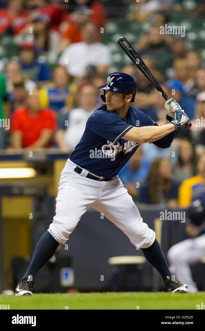 Milwaukee, WI, USA. 31st May, 2016. Milwaukee Brewers center fielder ...