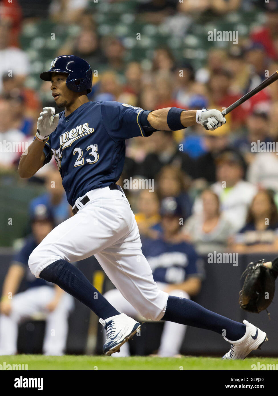 Keon broxton hi-res stock photography and images - Alamy