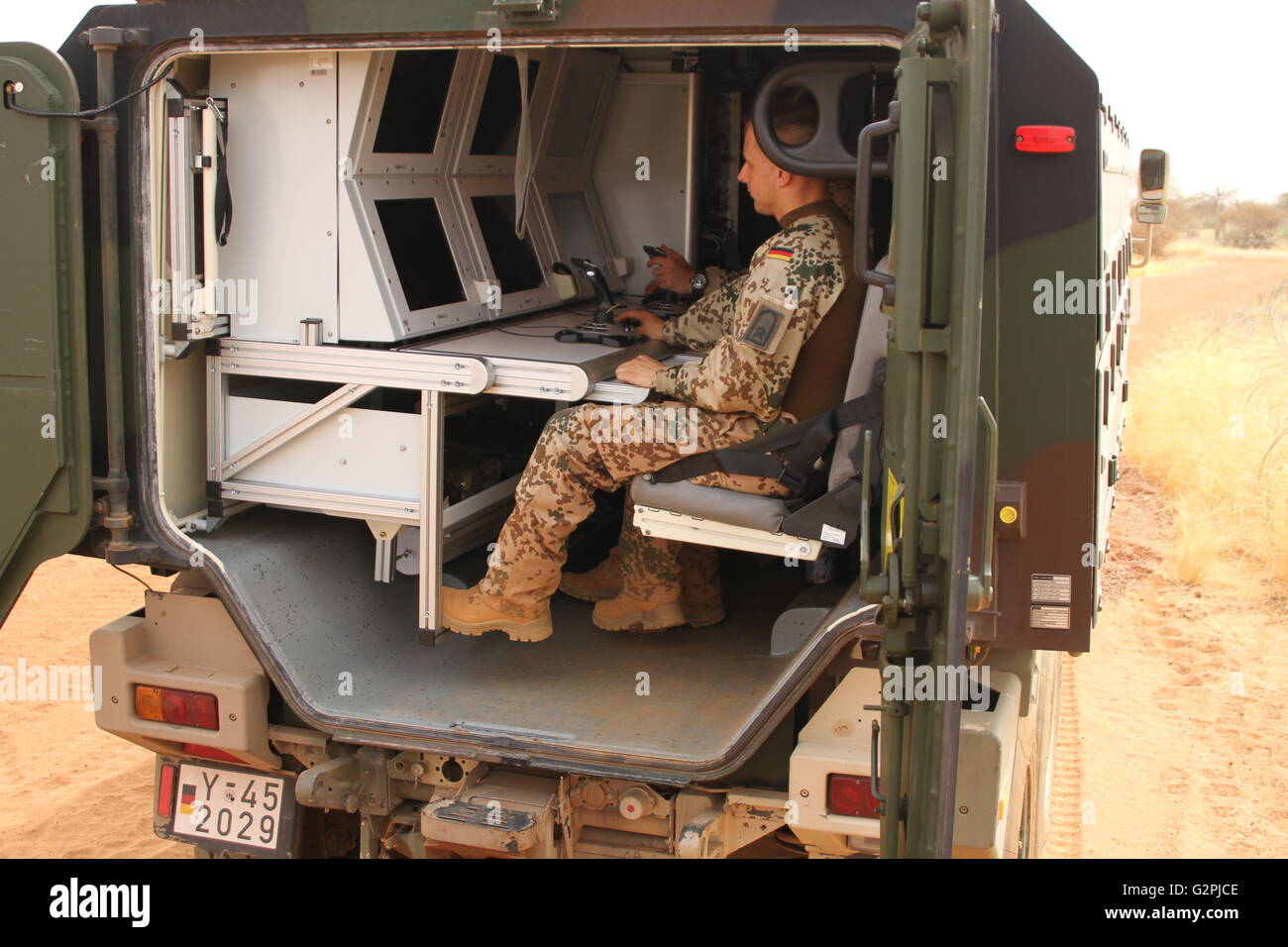 Gao, Mali. 7th May, 2016. German UN soldiers controlling the drone ...