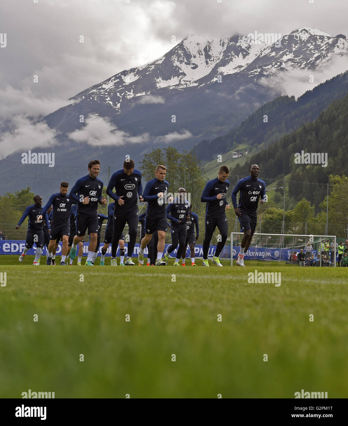 EURO 2016 preparations - impressions of the French training camp on 01 ...