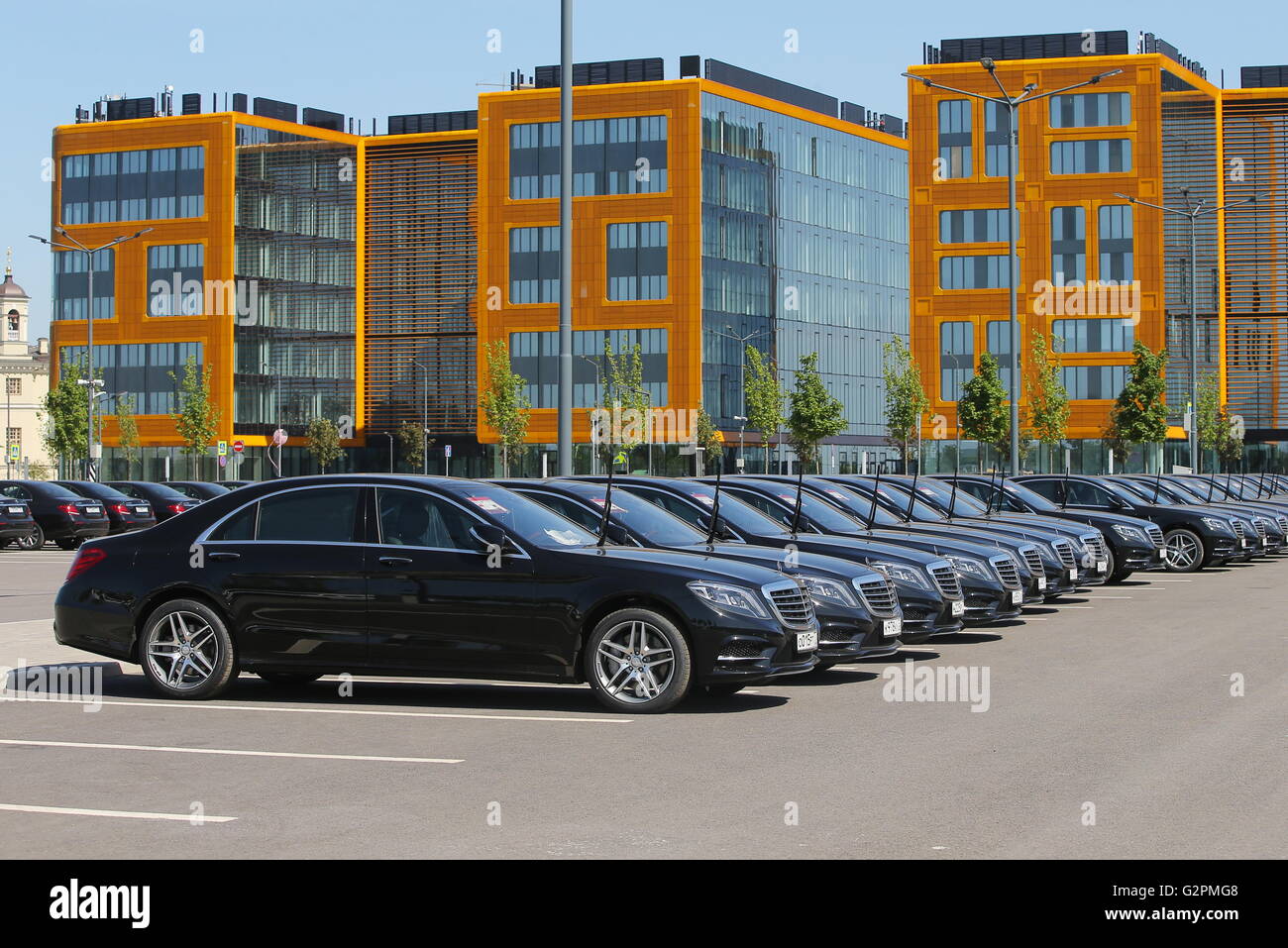 Mercedes S Class High Resolution Stock Photography and Images - Alamy