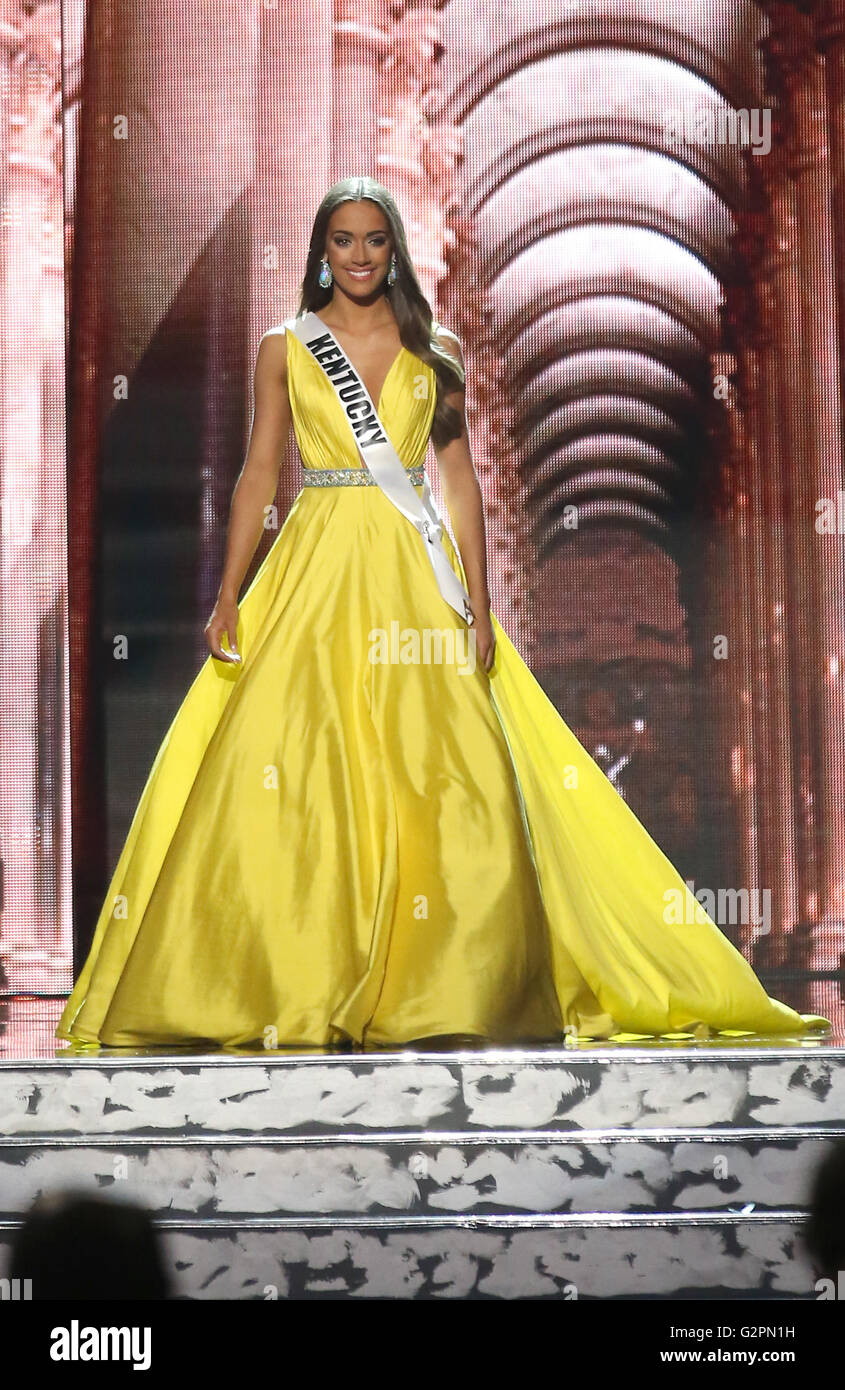 2016 miss usa pageant t mobile arena hi-res stock photography and ...