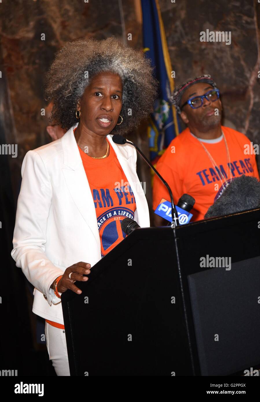 Erica ford hi-res stock photography and images - Alamy