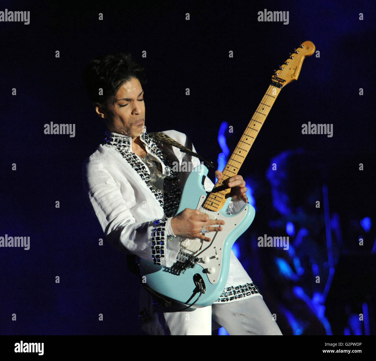 Prince rogers nelson death hi-res stock photography and images - Alamy