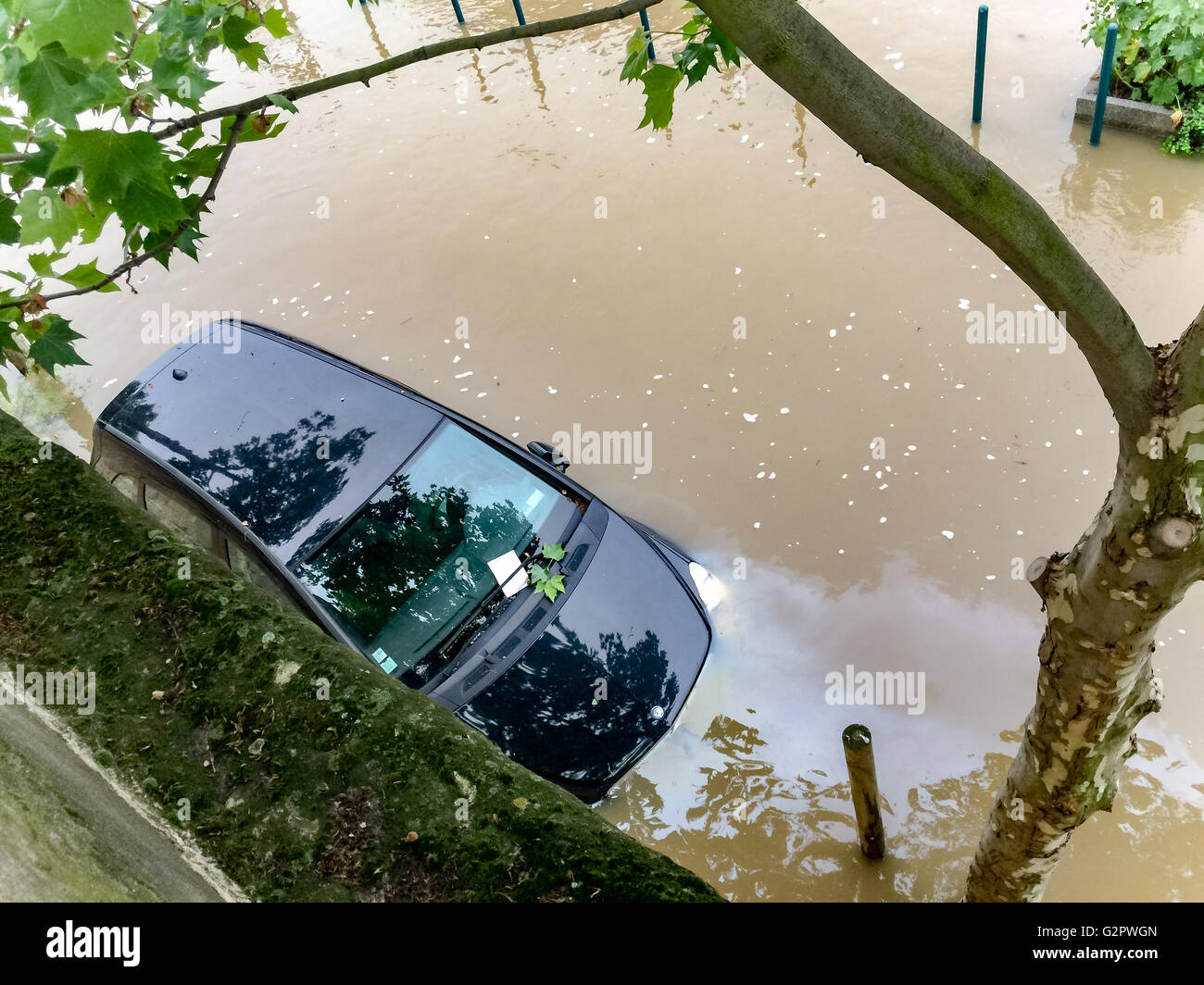 Paris, France. 01st June, 2016. Seine river water flooding after major ...