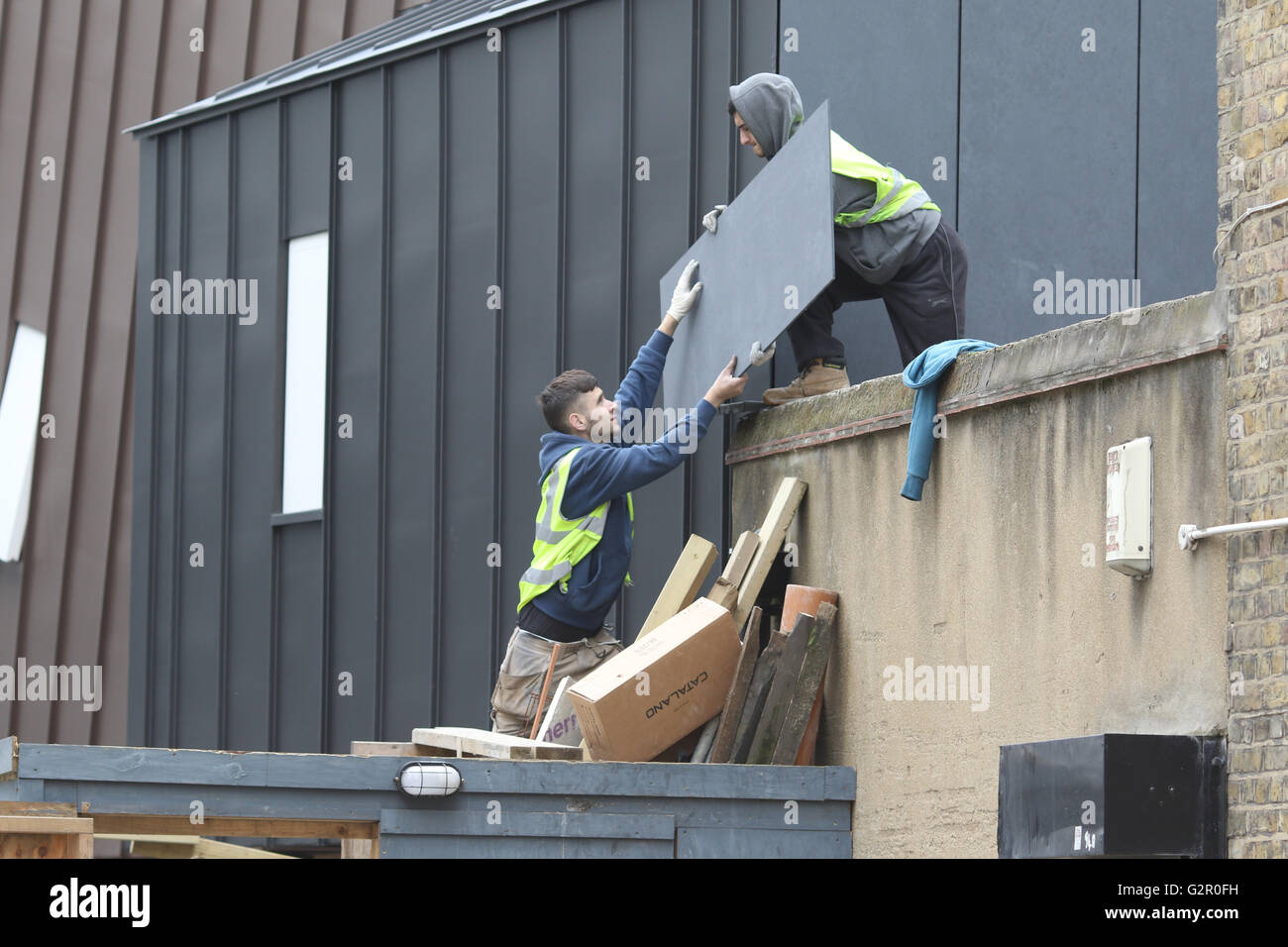Wall panel hi-res stock photography and images - Alamy