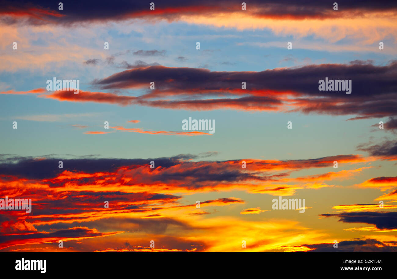 Dusk texture hi-res stock photography and images - Alamy