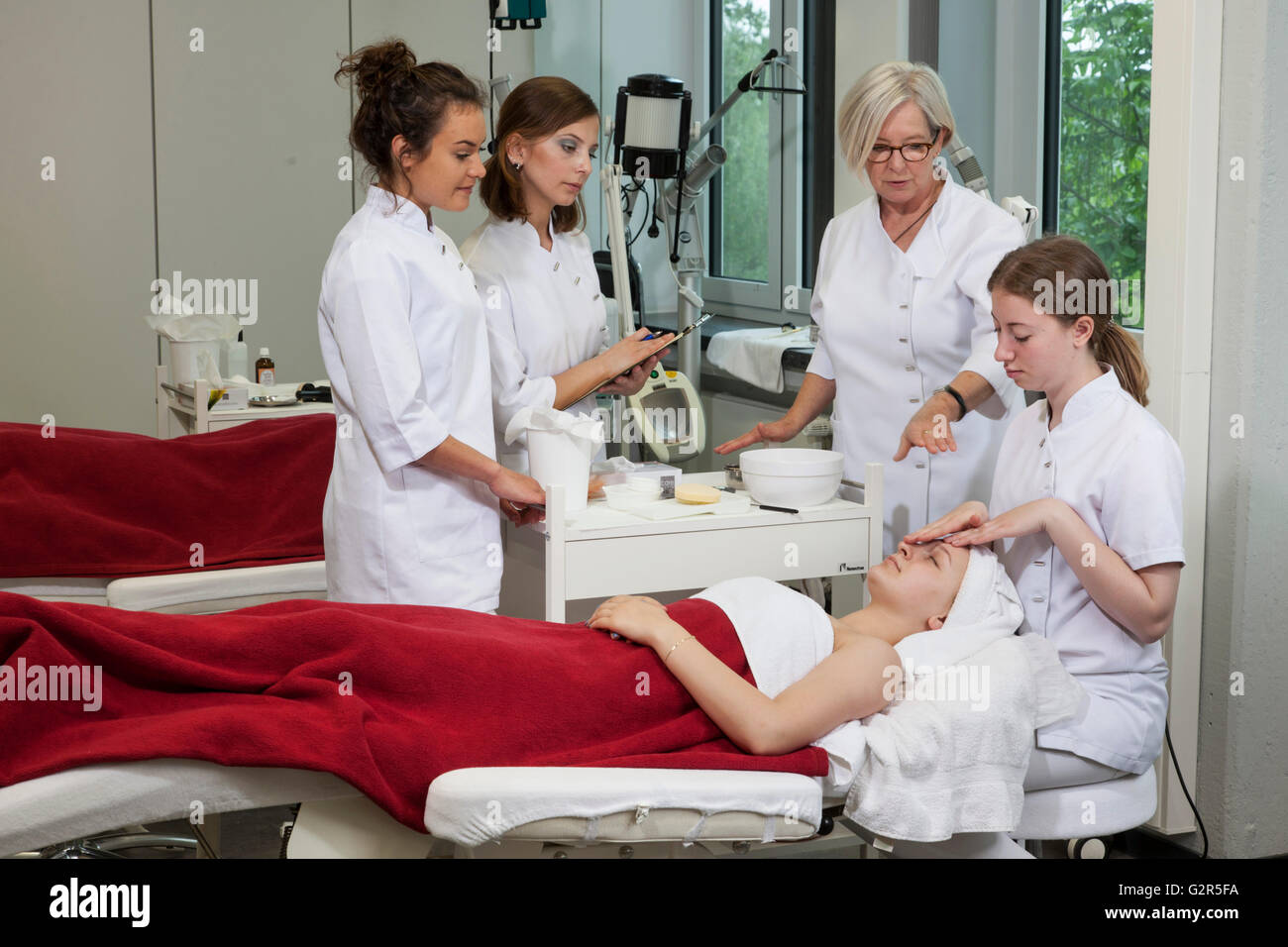 Face cosmetics history hi-res stock photography and images - Alamy