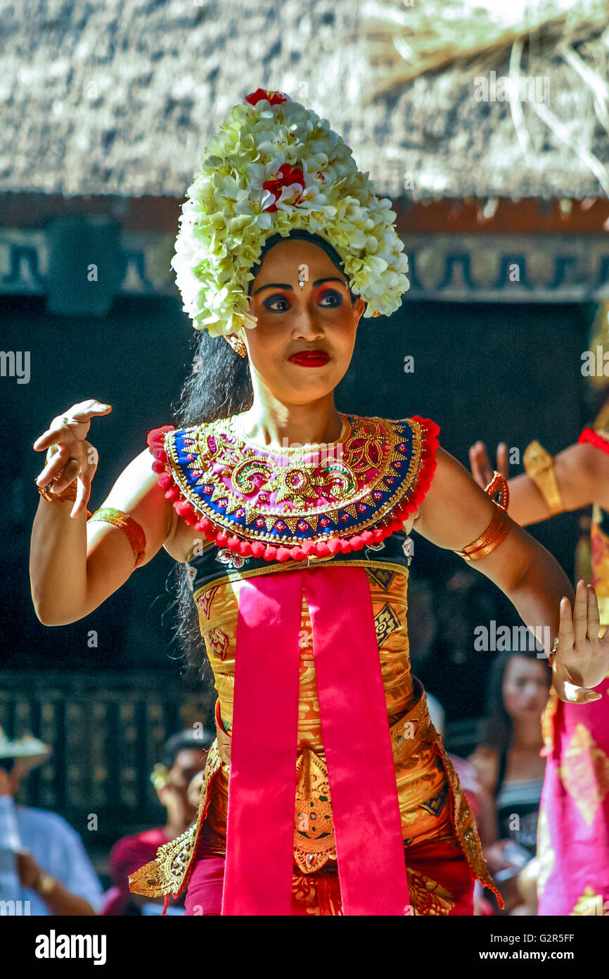 Indonesia Bali Suwung Dancers performing a traditional Balinese Barong ...