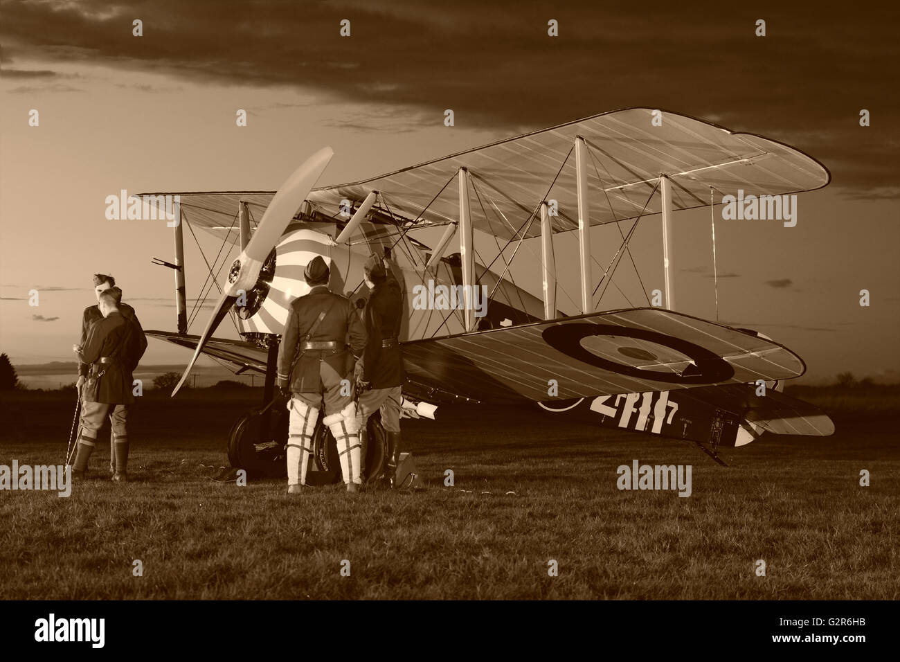 Royal flying corps uniform hi-res stock photography and images - Alamy