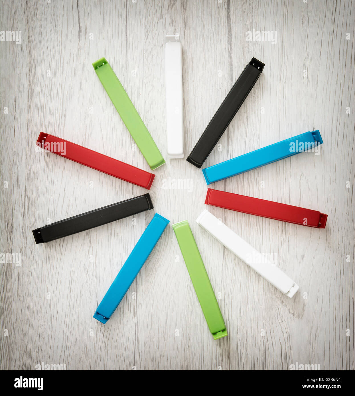 Food seal clips hi-res stock photography and images - Alamy