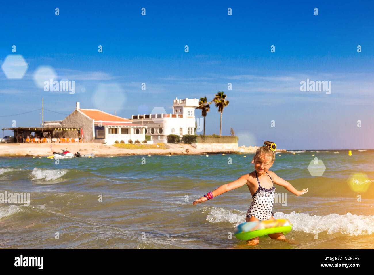 Cute waves hi-res stock photography and images - Alamy