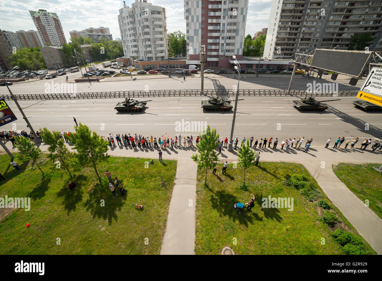 May day parade moscow hi-res stock photography and images - Alamy