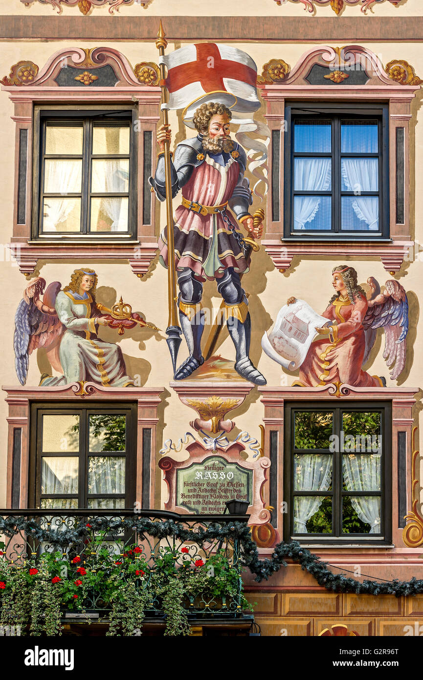 Facade of Gasthof zum Rassen with mural painting of Staint Graf Rasso ...