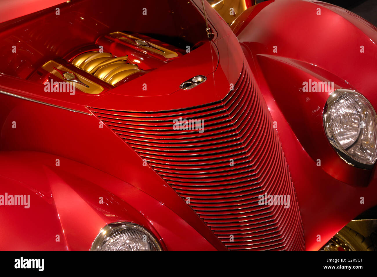 Red Classic Car Open Hood High Resolution Stock Photography and Images ...