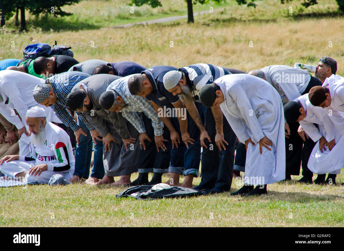 Muslims Praying In London