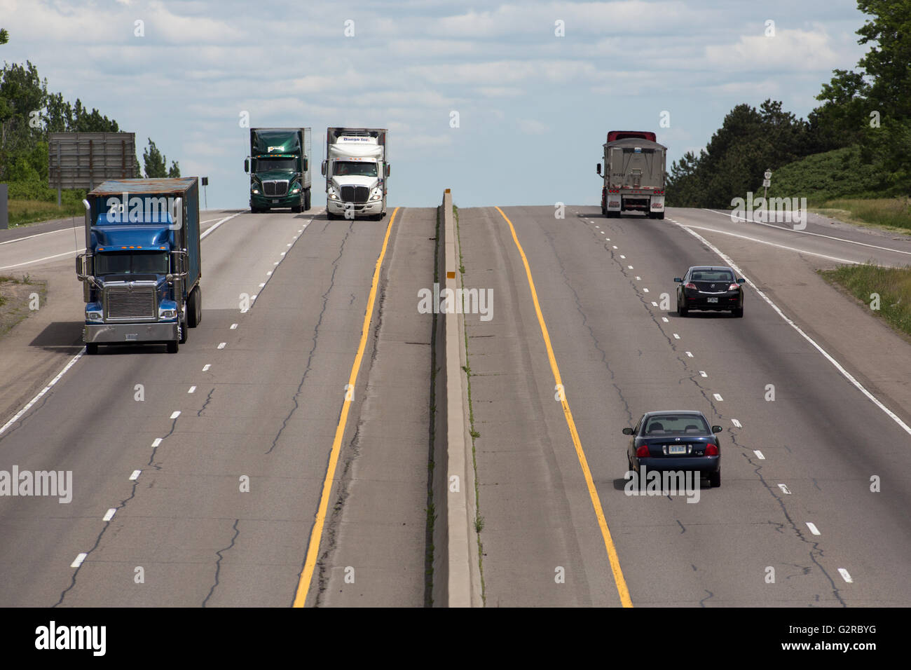 Highway 401 hi-res stock photography and images - Alamy