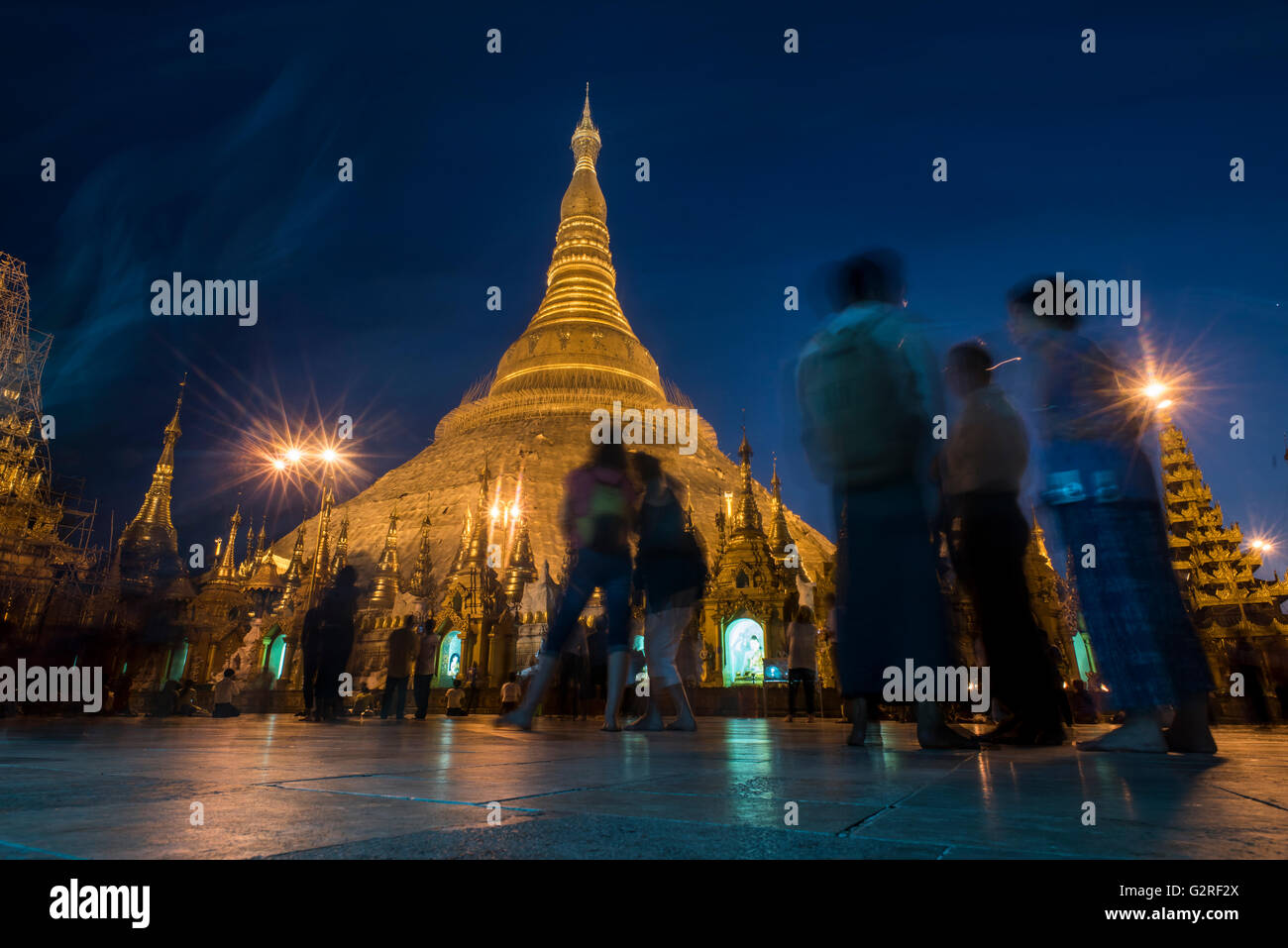 Tourists at the Shawedagon Pagoda, Yangon, Myanmar Stock Photo - Alamy