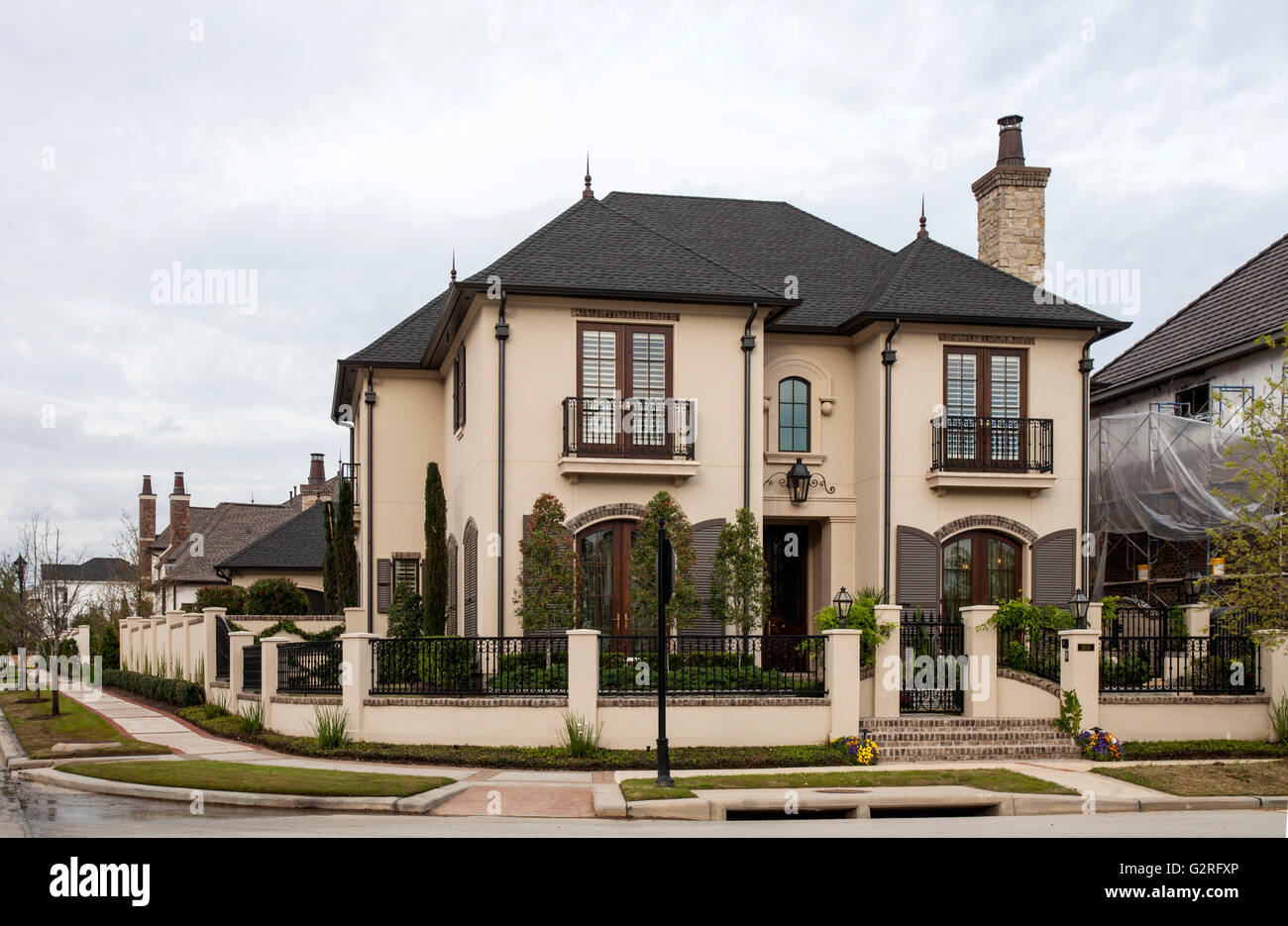 Photograph of a Private Home in the United States Stock Photo - Alamy