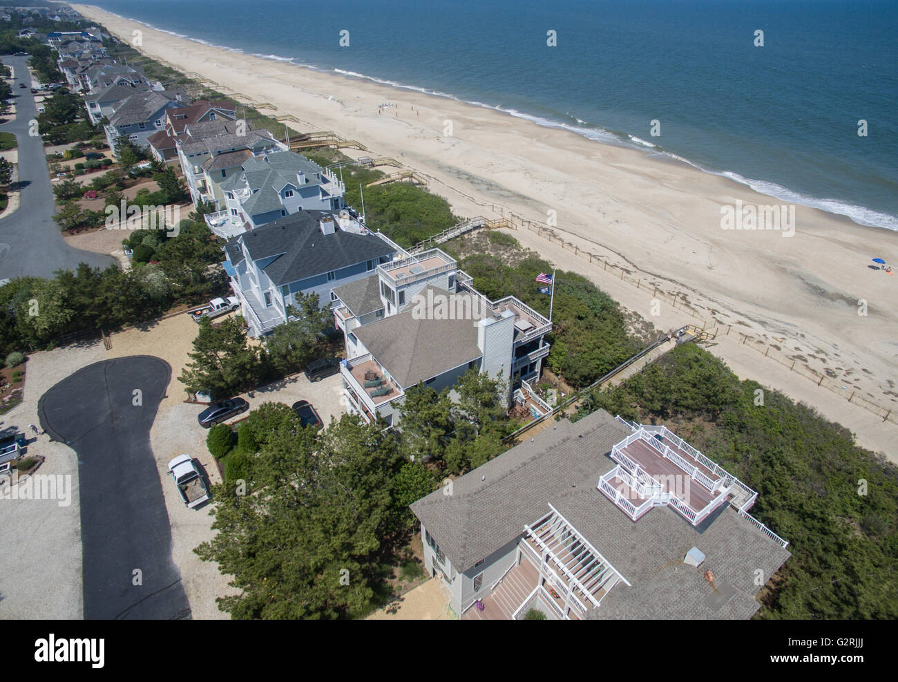 Waterfront Property on the Atlantic Ocean Stock Photo - Alamy