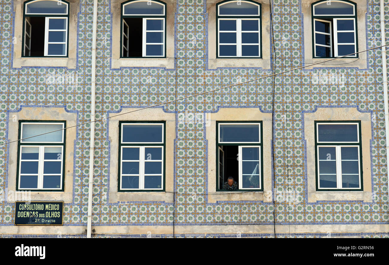 Portuguese ceramics hi-res stock photography and images - Alamy