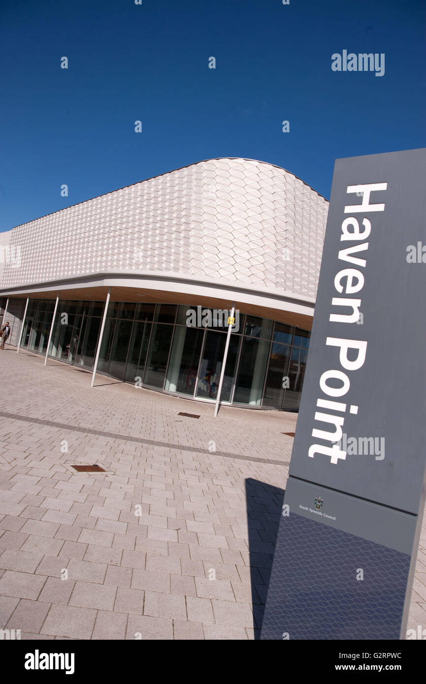 Haven Point swimming pool and leisure complex, South Shields Stock ...