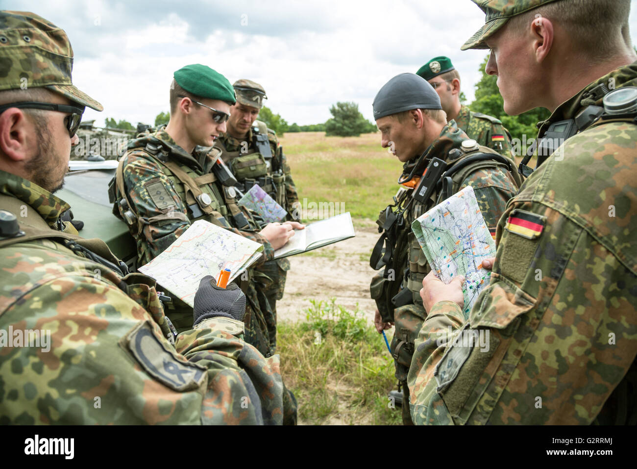 Mechanized infantry hi-res stock photography and images - Alamy