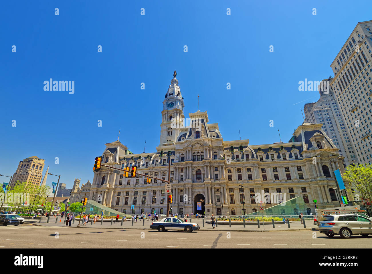 Government statue dome civic clock hi-res stock photography and images ...