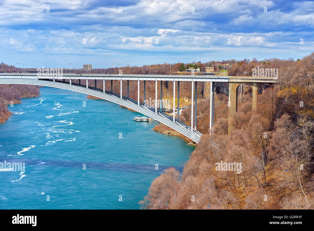 Rainbow bridge niagara falls hi-res stock photography and images - Alamy